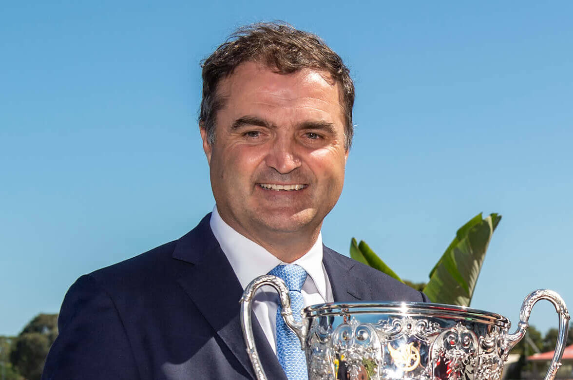 Contact - Yulong Invest